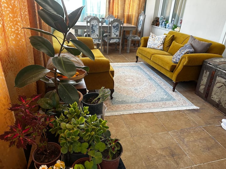 Urla Kuşçularda 2 Artı 1 Daire - Urla