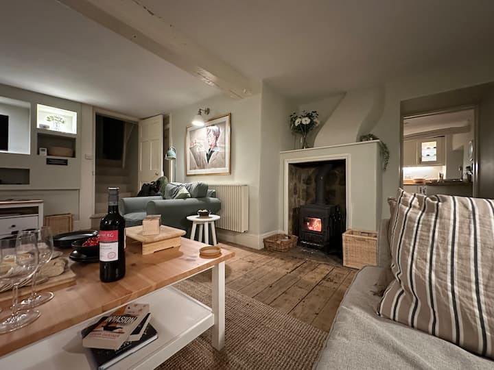 Rustic Cotswold Retreat - Stroud
