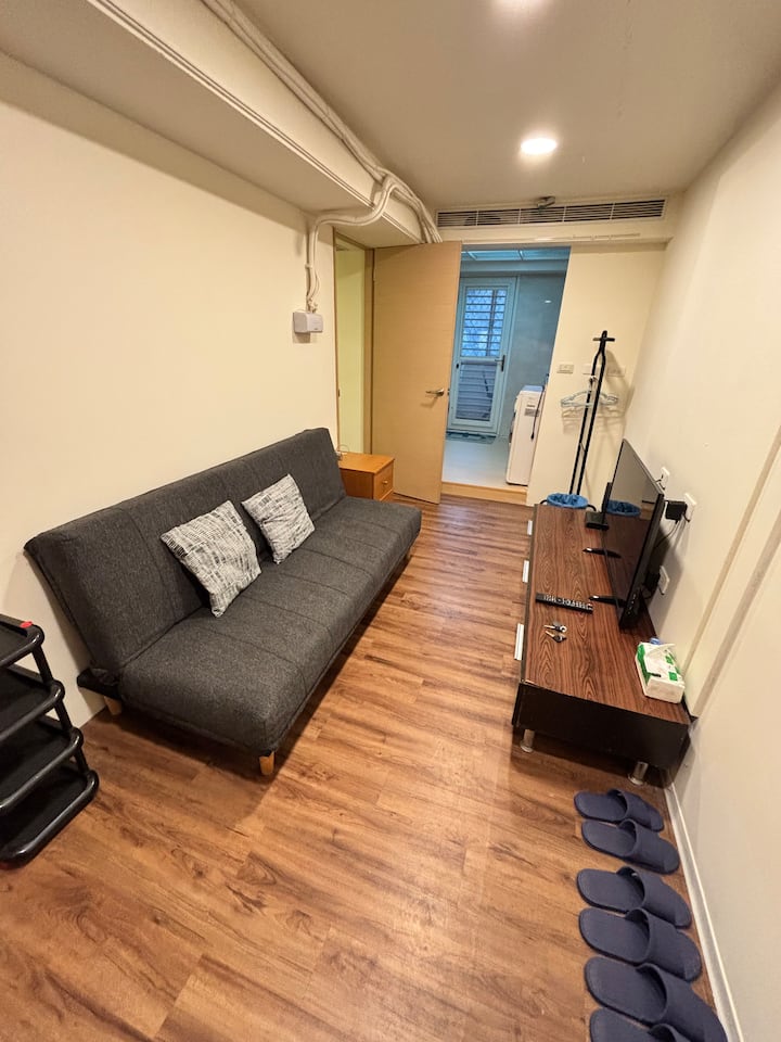 @台北 西門町 電梯大樓 2~6人房（2個獨立房間） 捷運站/百貨商圈/夜市/獨立洗衣機/陽台 - 타이산 구