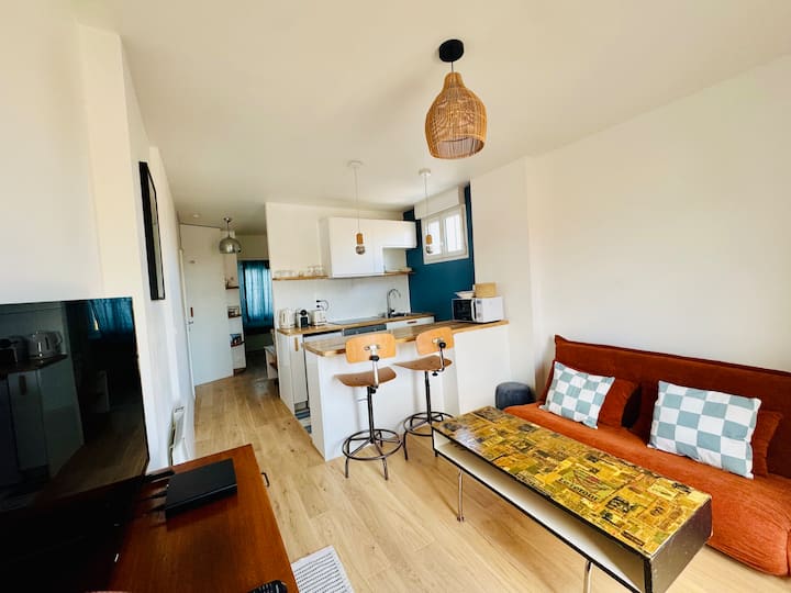 Joli 2 Pièces Aux Portes De Paris - Métro Nationale, Paris