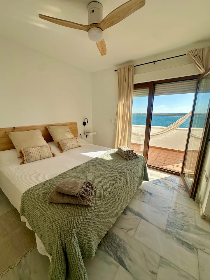 Casa Renovada Con La Mejor Vista - Isla Canela