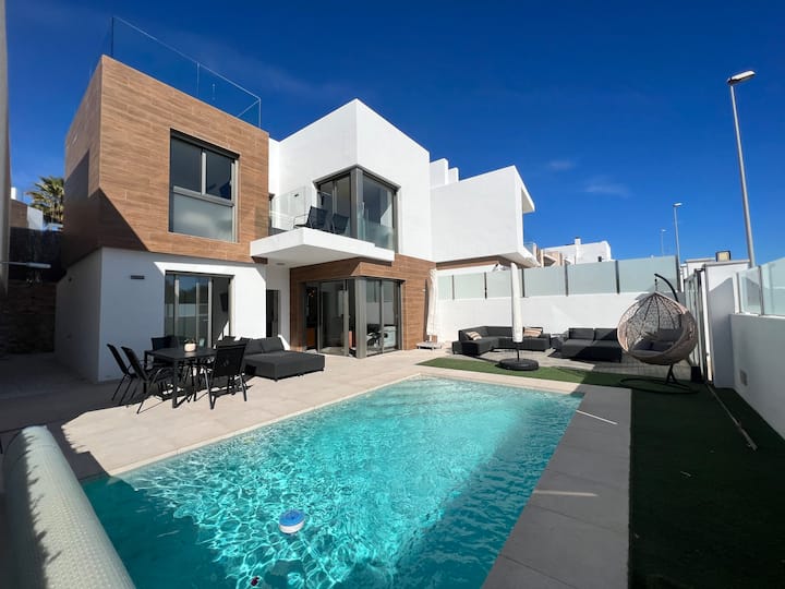 Chalet De Diseño - La Mata