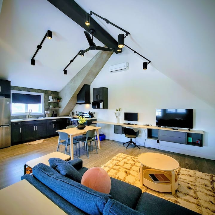 Serene Stay Near Downtown - Waterloo