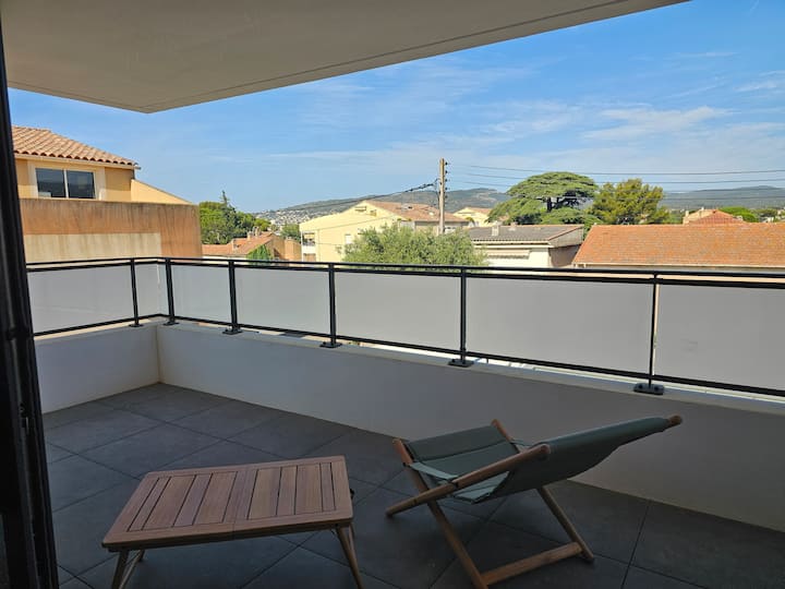 Le Nautilus, 150 M Des Plages, Clim Et Parking - La Ciotat