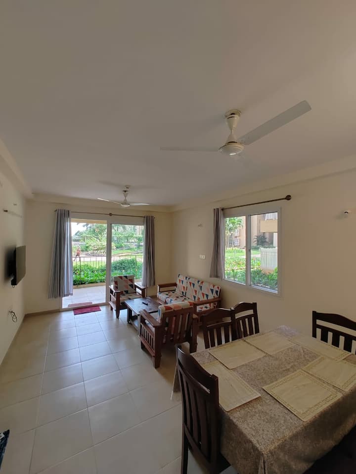 Cozy & Sarene Stay @ Nikoo - Bengaluru