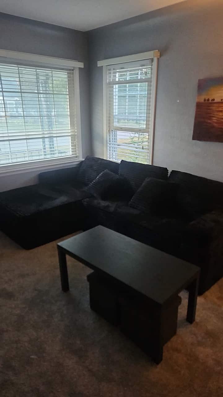Spacious Family Retreat W/ada Ramp & Ada Bathroom - Toledo, OH