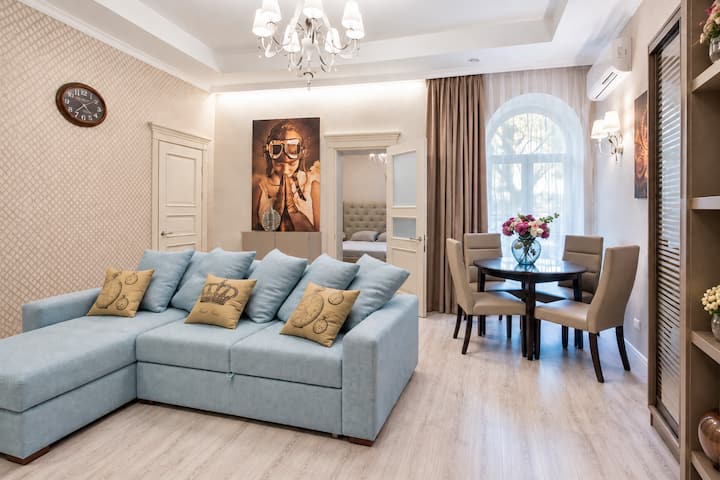 Jane Stone Apt2 Bedroombalconyjacuzzi - Odesa