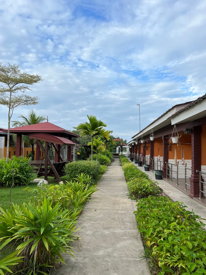 Deluxe Room In Langkawi With Pool Access -