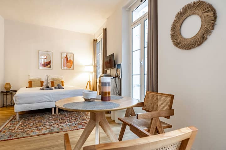 Suite Studio De Style Hôtel à 50 M De La Croisette - Cannes