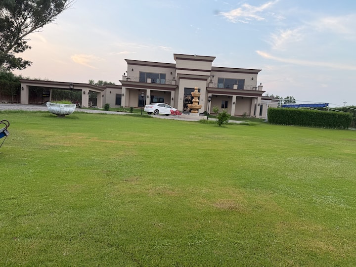 Delta Farm House - Lahore