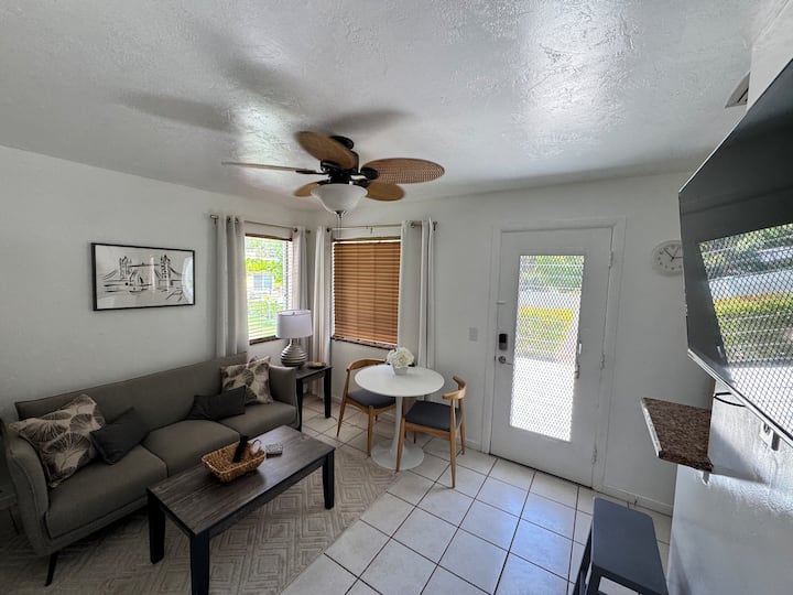 Beach Place Apt 5! - ボカラトン, FL