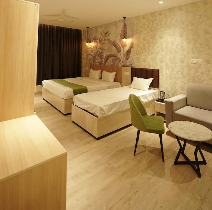 Suite Room Ideal For Families & Couples - Bilaspur