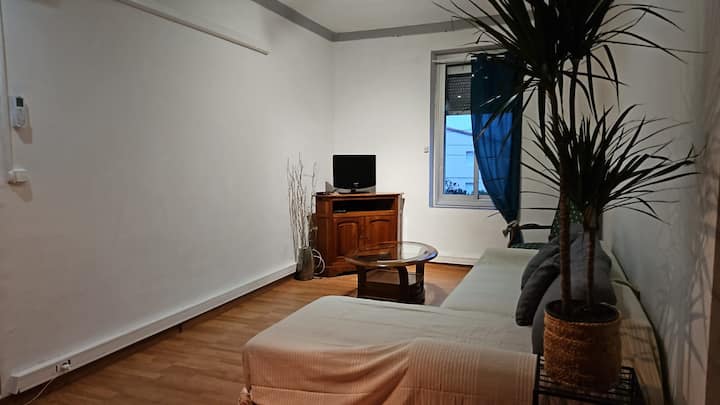 Appartement Familial & Spacieux - Vendres