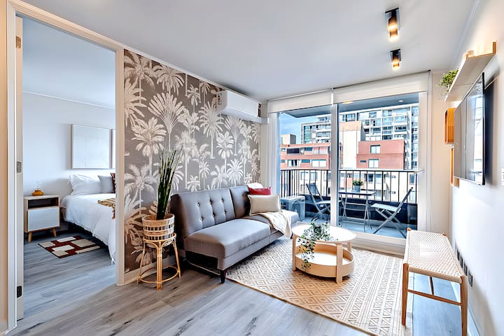 Free Parking · 2 Bedrooms, 2 Bathrooms · A/c · Mall Egaña - Las Condes
