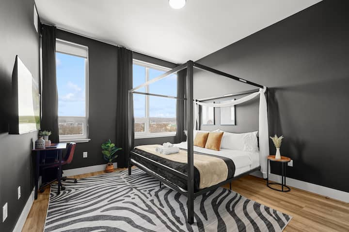 Luxe 1br- Free Parking-king Bed - Bloomfield