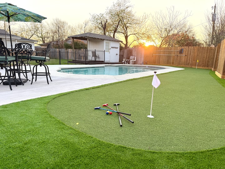 4br W/pool, Golf, Game Room, Near Stadium & Dfw - Euless, TX