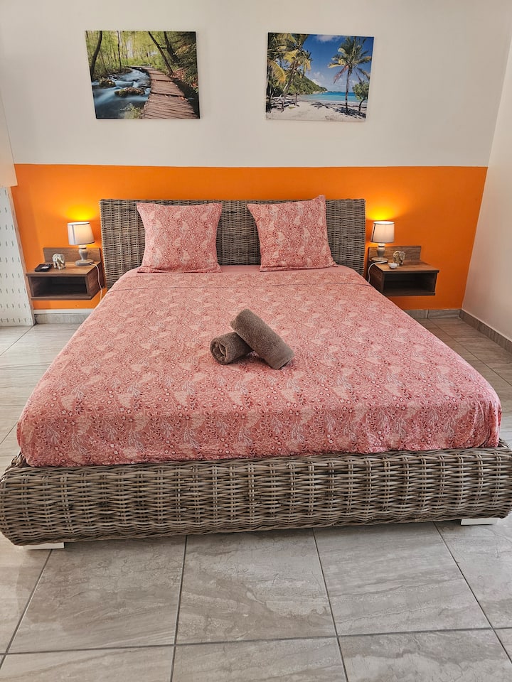 Appart N°4 (35m²) à 5mn Des Plages Et De La Ville - Saint-François