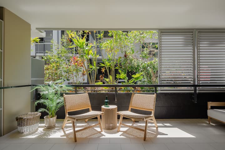 Coastal Zen Suite - Noosa Heads