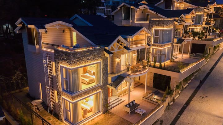 Luxe Retreat W/ Pool, Jacuzzi & 360° Hill Views - Kasauli
