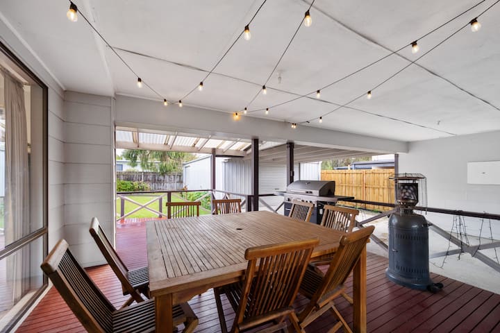Inverloch Dual Retreat  | Spa Bath | 400m To Beach - Venus Bay