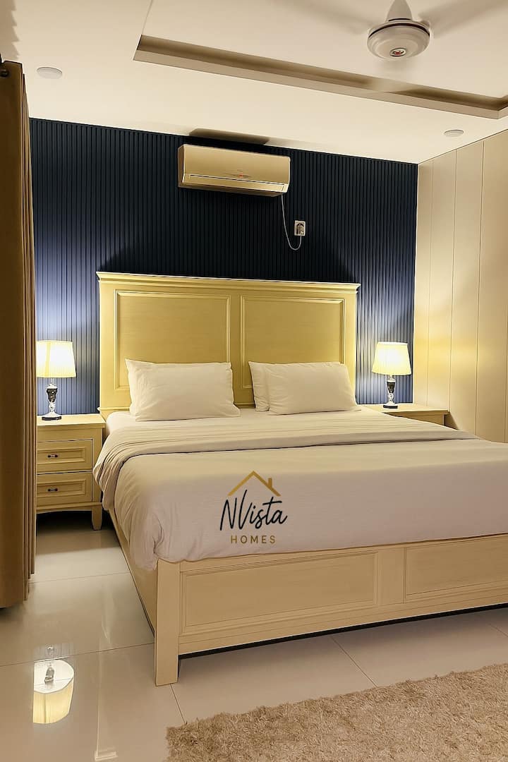 Luxe Living - Crown Mall Near Dha/bahria Islamabad - Islamabad