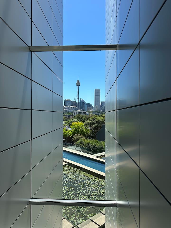 Modern Loft Apartment - Surry Hills