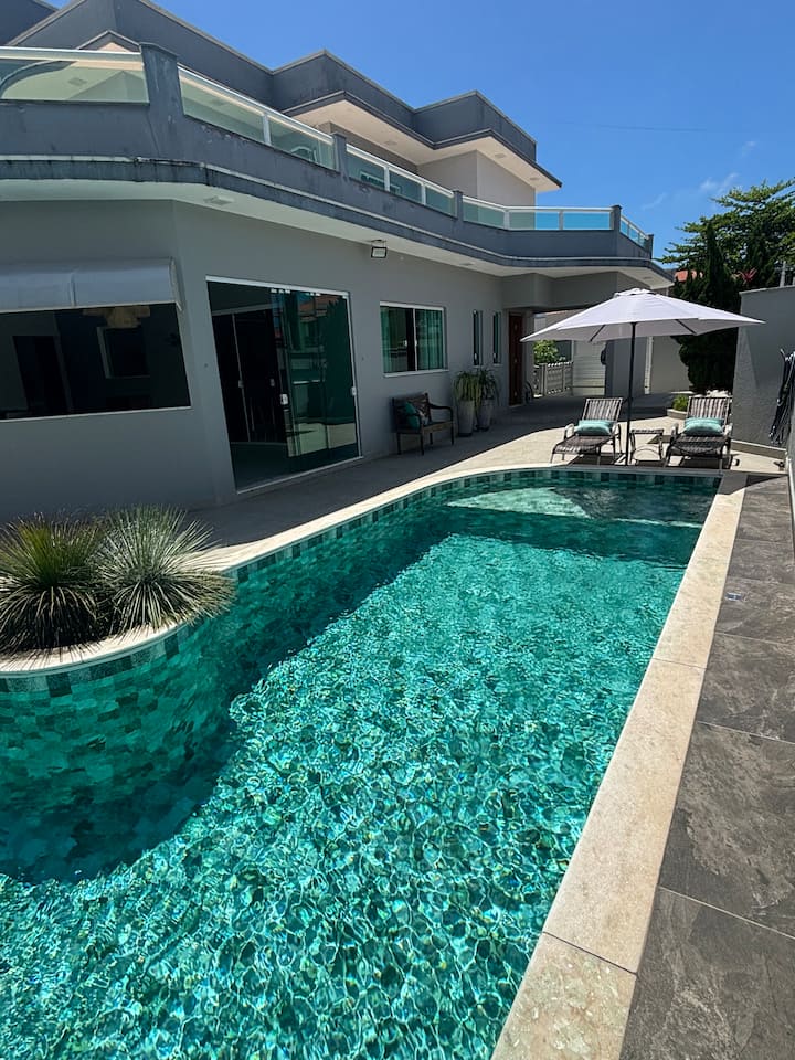 Excelente, Espaçosa E Aconchegante. Ar E Piscina - Peruíbe