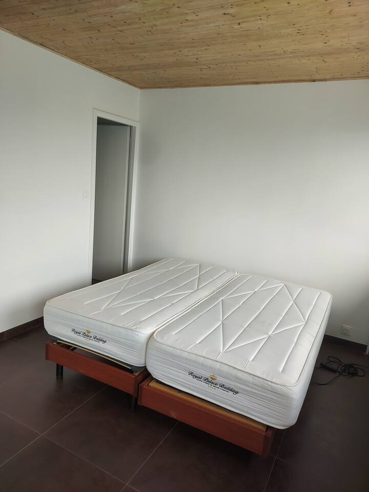 Appartement Calme Et Confortable - Mijoux