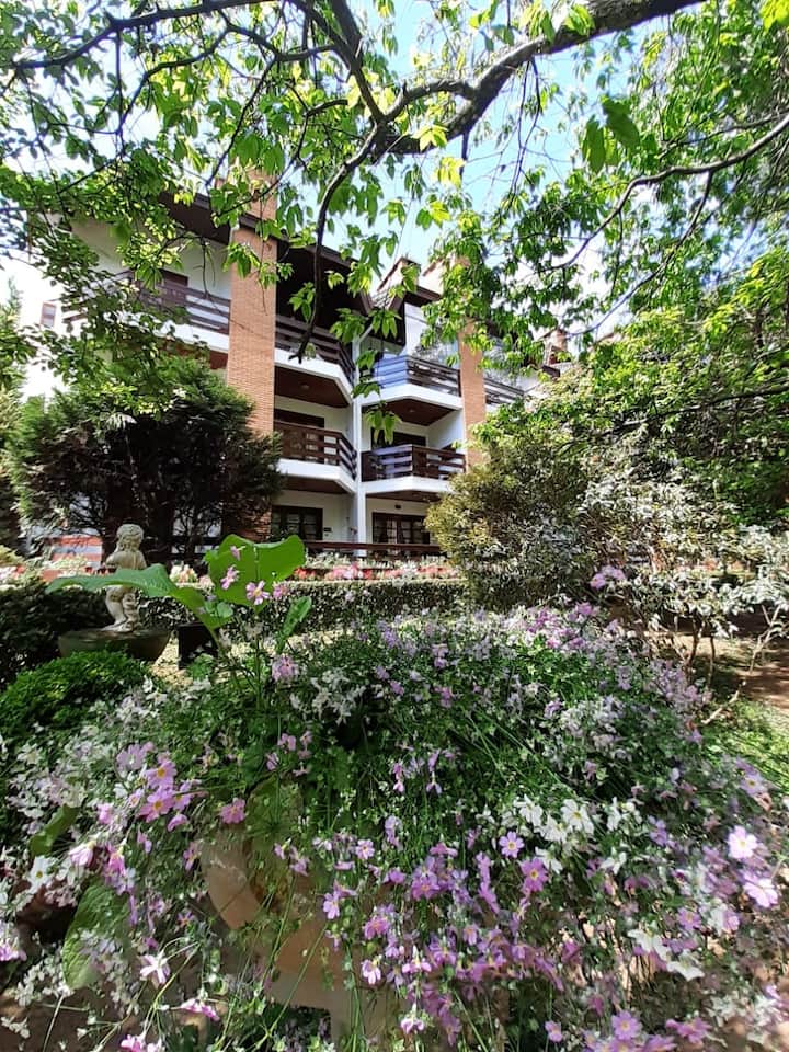 Duplex No Centro Jardim Secreto - Campos do Jordão