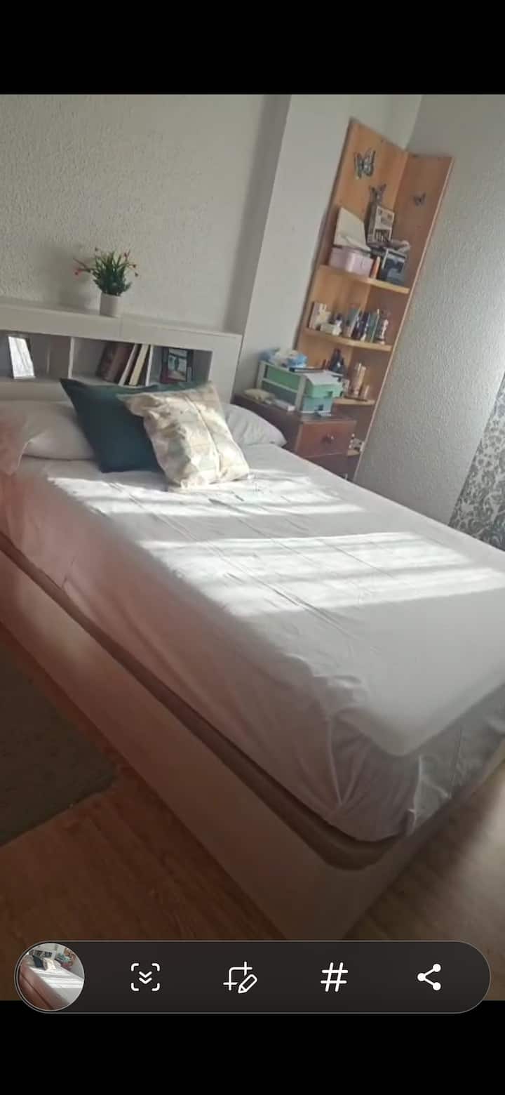 Alquilo Habitación Sanfermines. - Pampelune