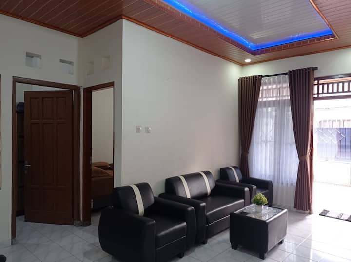 Omah Laloeng, Your Home Away From Home. - Karanganyar