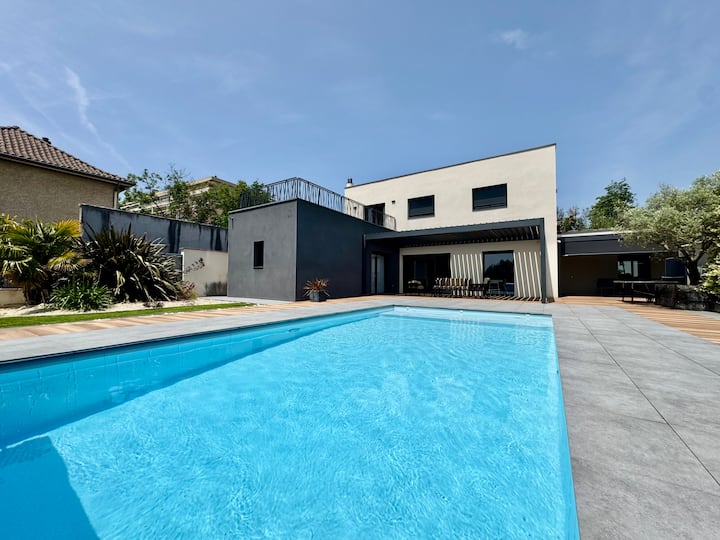 Villa « Les Oliviers » Piscine Et Vue 15mn De Lyon - Lyon