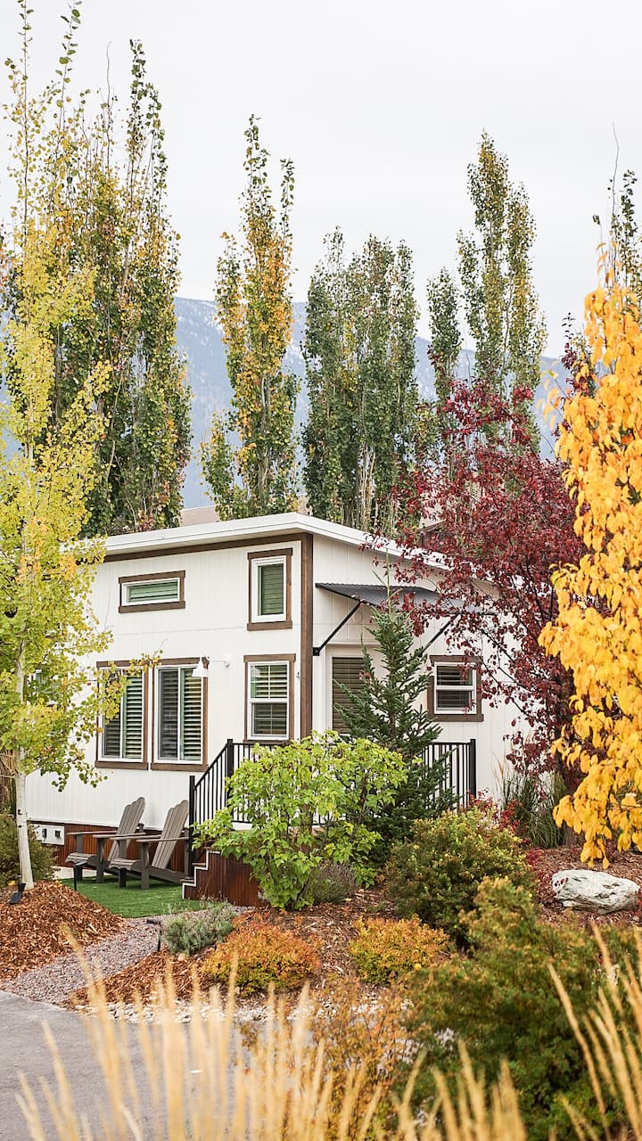 Whitefish-area Luxury Cabin | Sauna + Ski Ready - Columbia Falls, MT