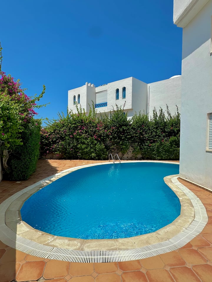 2br Apt W/ Pool View Terrace - Houmt Souk