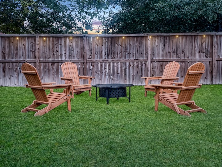 Firepit Nights Near Iah & Downtown Houston - Humble