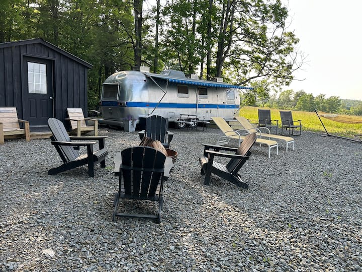 70's Airstream Glamping - Finger Lakes, NY
