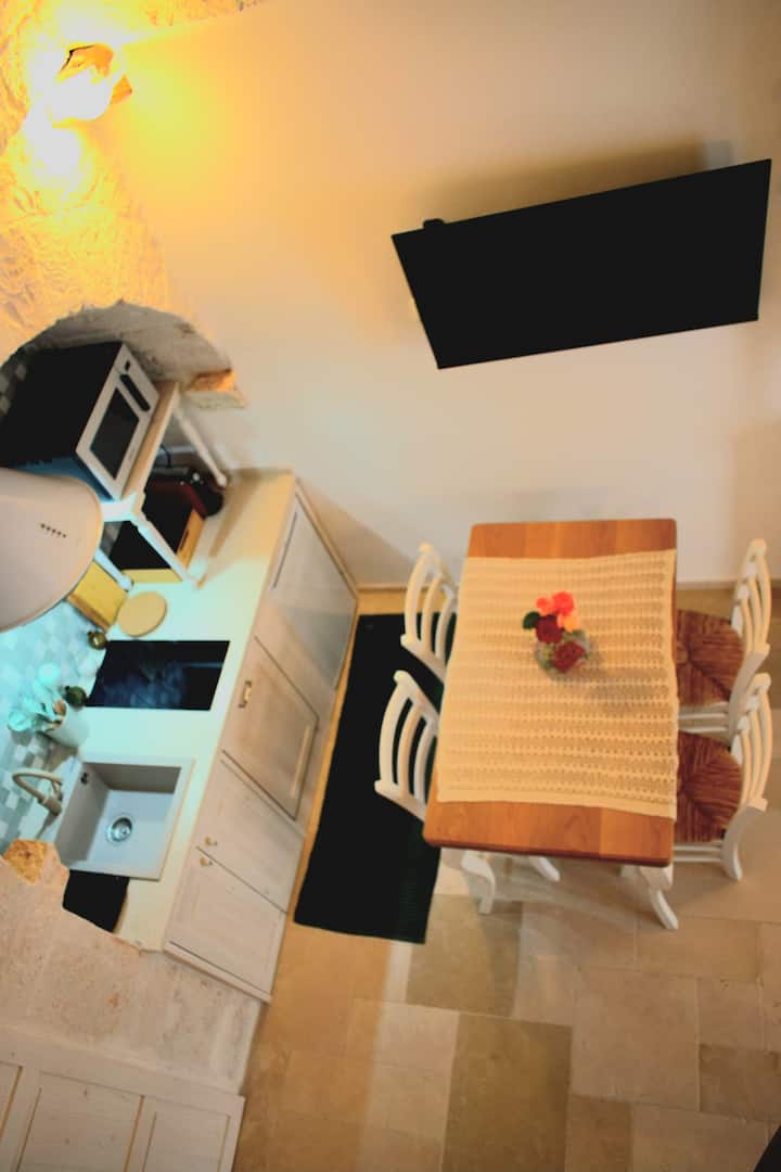 Cummersa In The Center Of Alberobello - Alberobello