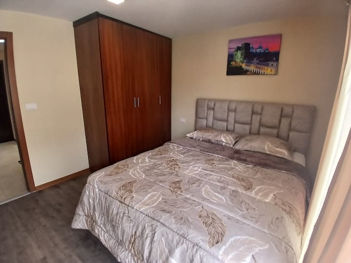 Suit Cuenca - Cuenca