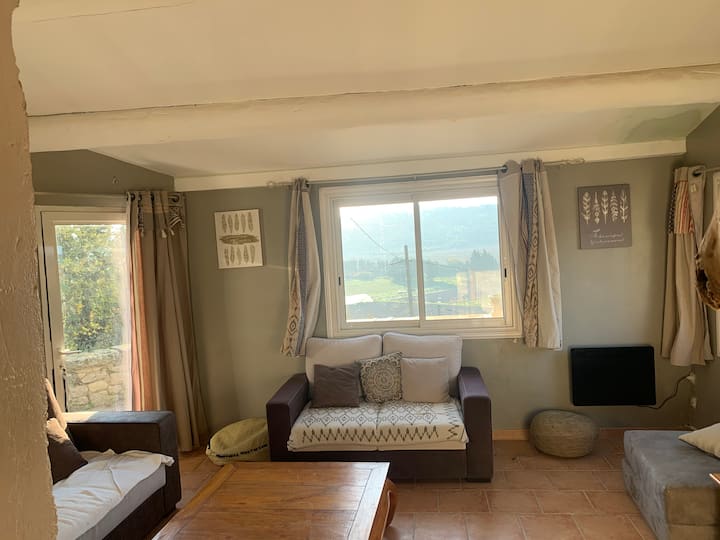 Maison En Pleine Nature - Salon-de-Provence