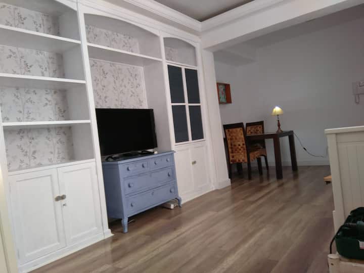 Apartamento En Pleno Centro - Almería