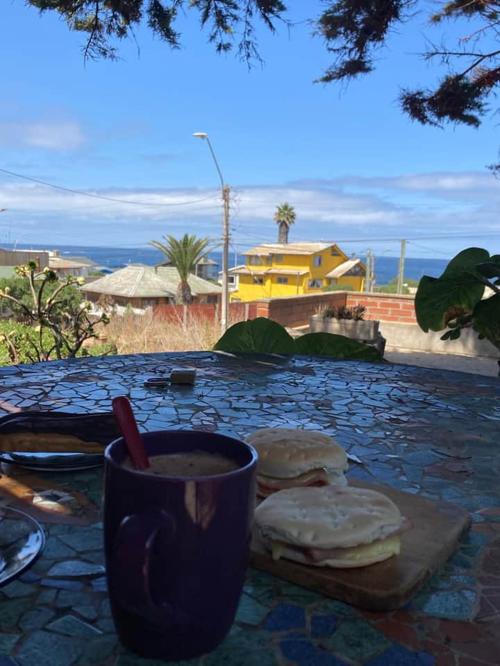 Cabaña Con Vista Al Mar: Tu Destino Para Relajarte - El Quisco