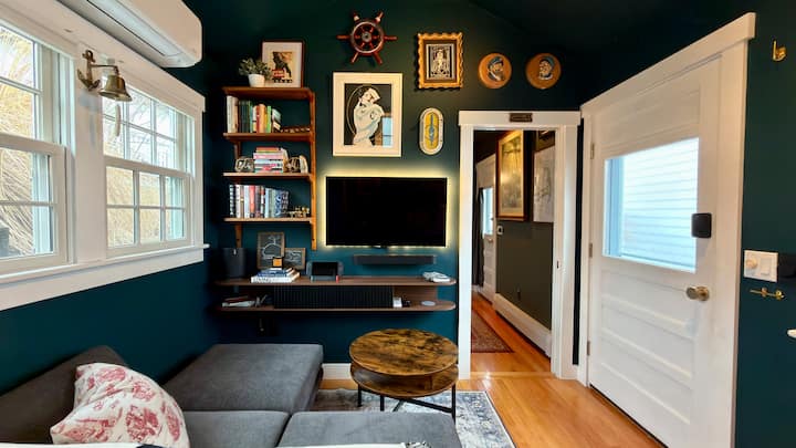 Helltown Hideaway | Private Patio, Free Parking - Provincetown, MA