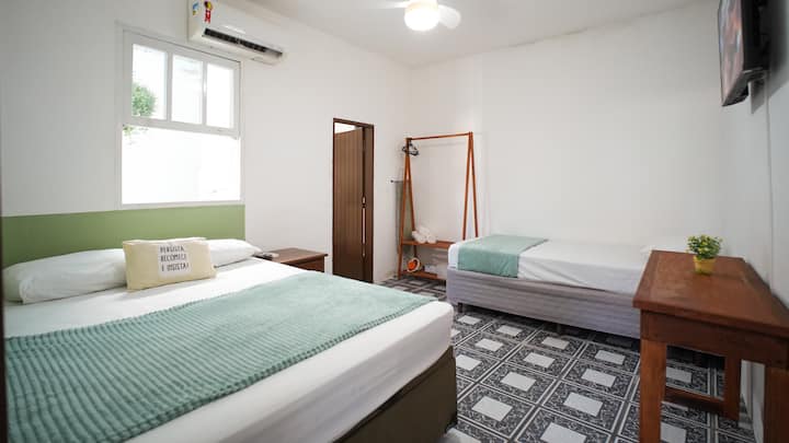 Casa Completa Com 2 Quartos Em óTima Localização - Paraty