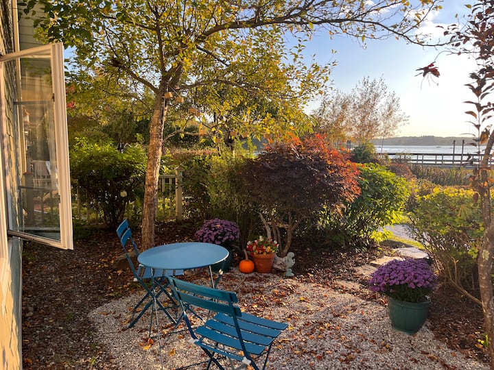 Waterviews + Sunsets + Boothbay/gardens Aglow - Maine