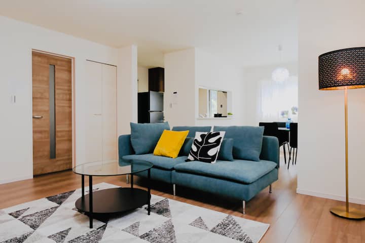 新年特惠｜难波 心斋桥 Usj｜ 免费自行车｜天下茶屋步行｜大型停车场｜地暖｜豪华4室1厅可住14人 - Osaka, Japan