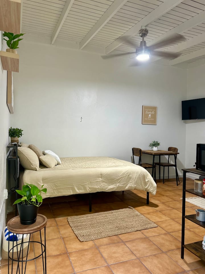 5 Min To Top Beaches | Cozy Studio | Quiet Escape - Barceloneta