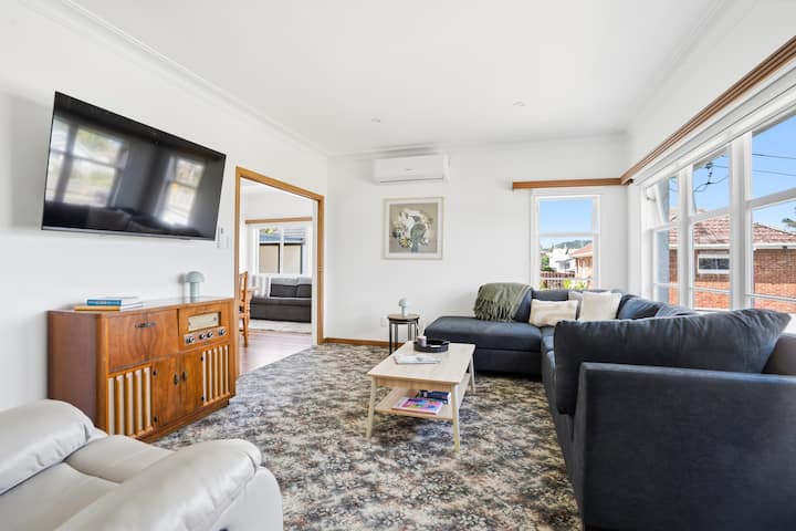 Grandma's House: 5 Beds, 1-7 Guests In 4 Rooms - Whangārei