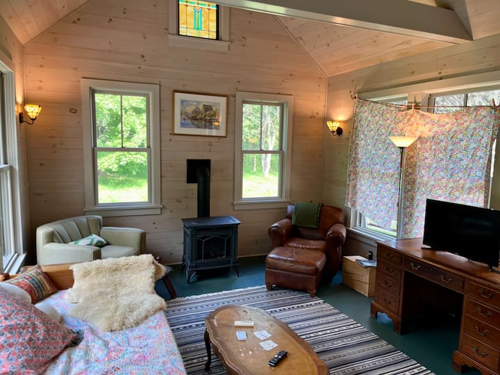 Artist's Retreat @ My Healing Country Home - Devil's Hopyard State Park, East Haddam