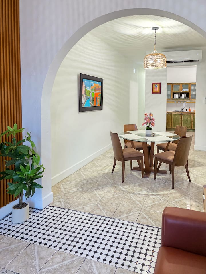 3br 2b Old Sj Heart With Balcony - San Juan, Puerto Rico