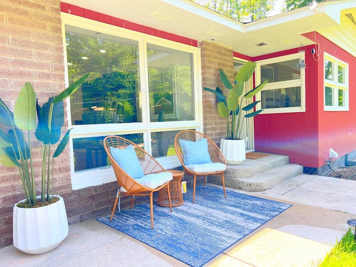 Newly Renovated 3b |Close To Dt &Pet Friendly |Ada - Charlevoix, MI